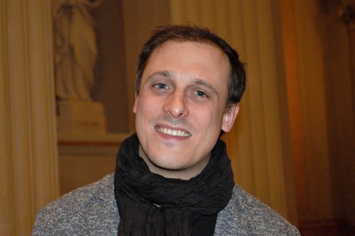 Grégory Turpin : de l’ombre à la lumière | ENTREVUE | Le Verbe